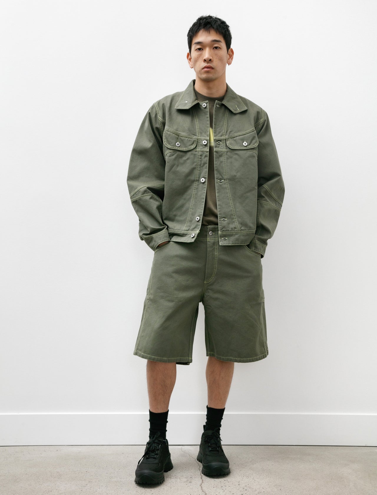 Colin Meredith Mens – Neighbour