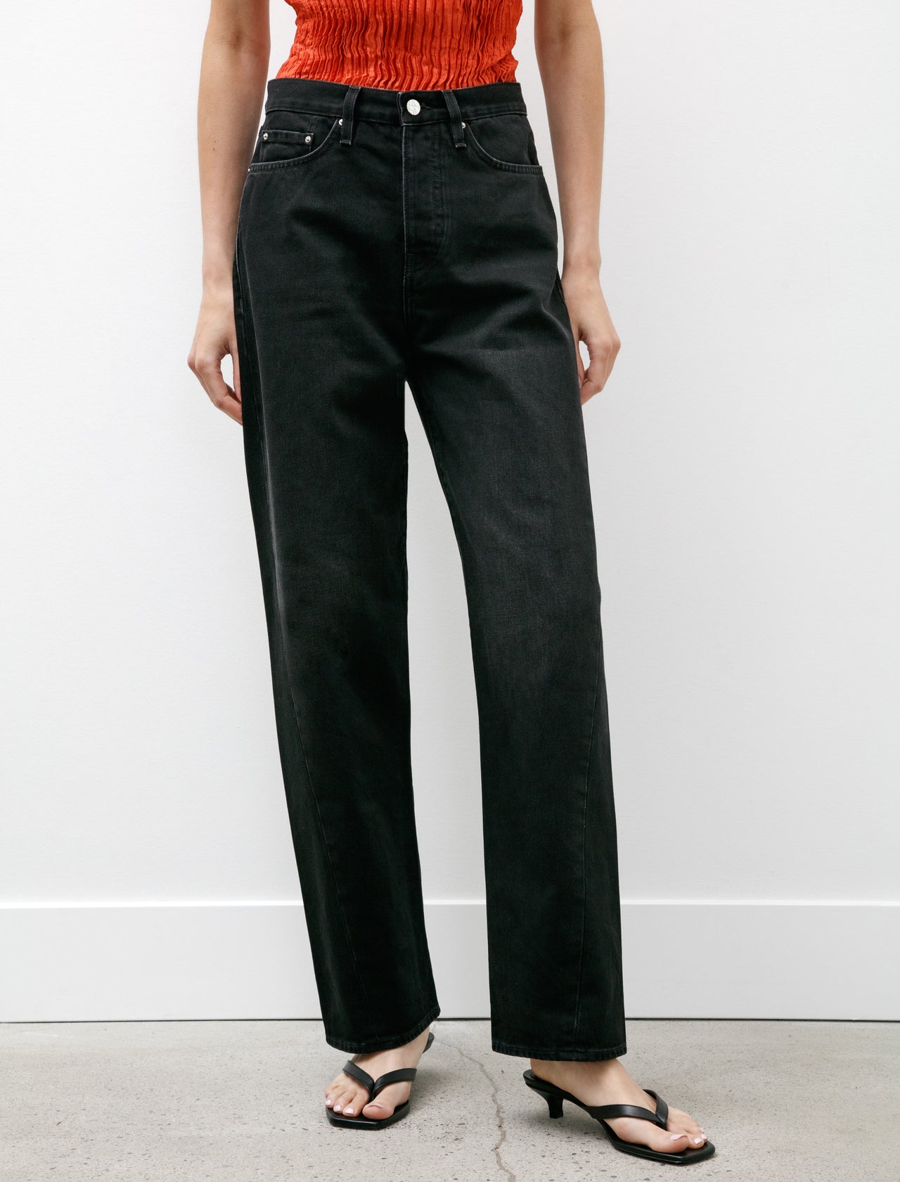 Totême Twisted Seam Denim Full Length Faded Black – Neighbour