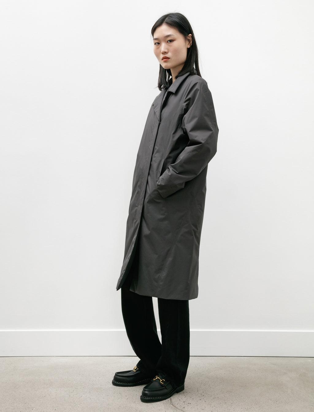 Veilance Entasis Insulated Mac Penumbra – Neighbour