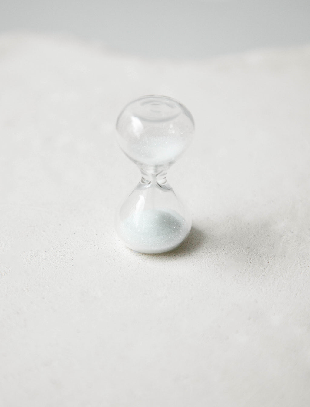 Hightide Miniature Hourglass White – Neighbour