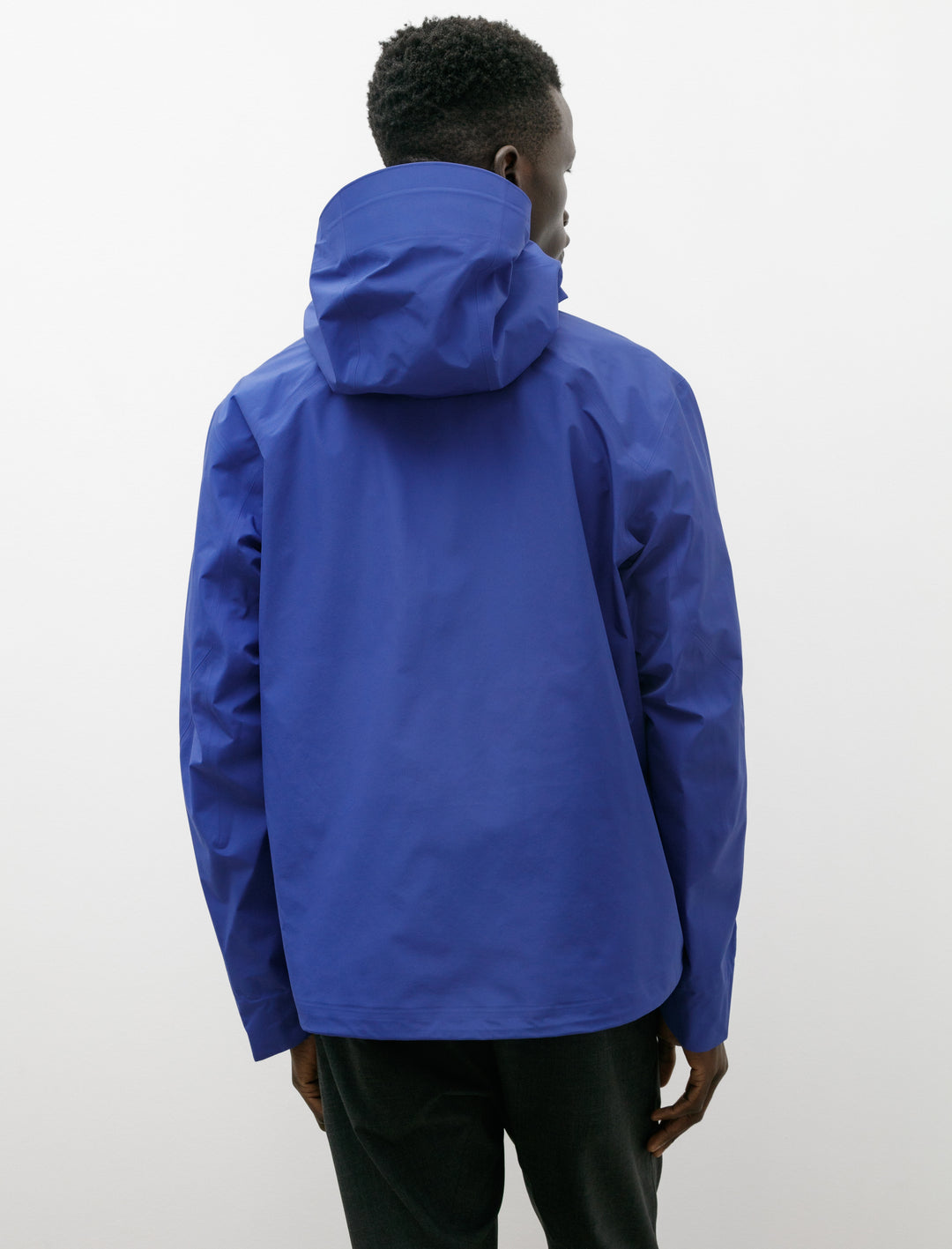 Veilance Mens – Neighbour