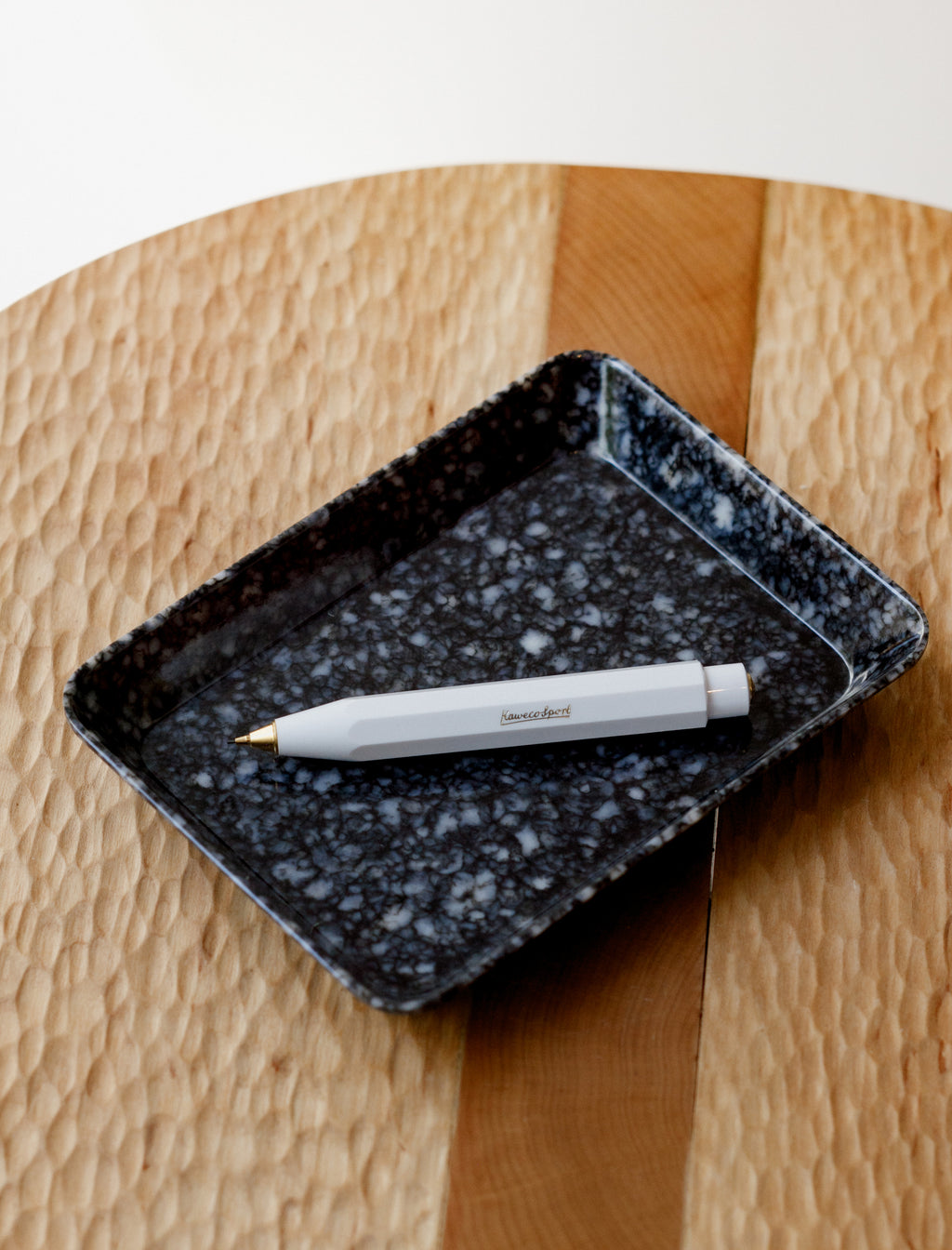 Penco Desk Tray Black – Neighbour